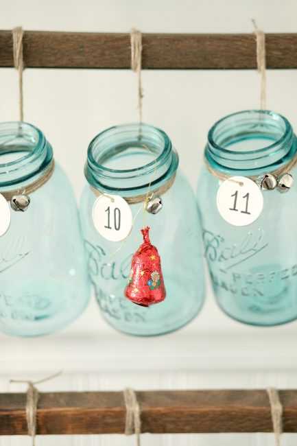 Mason Jar Advent Calendar - Mason Jar Tutorial for Christmas