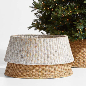 Beautiful Christmas Tree Collars + Where to Buy Them | A Blissful Nest