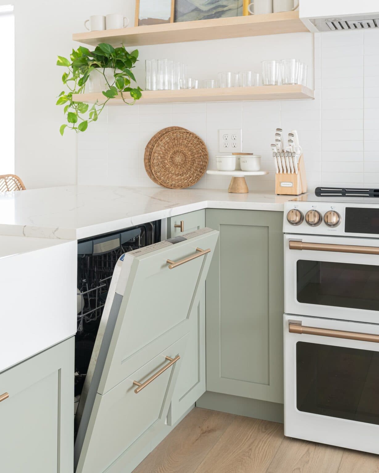 Kitchen Cabinet Colors For Small Kitchens - A Blissful Nest