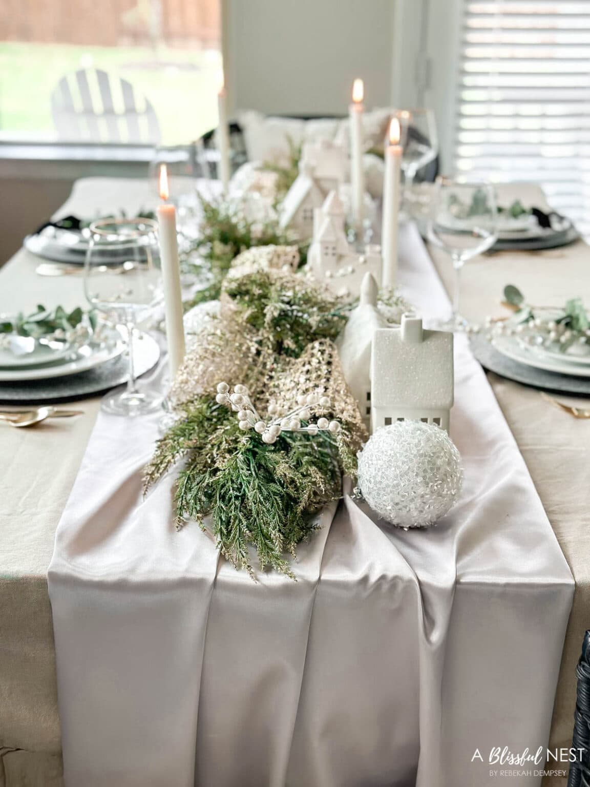Christmas Table Setting With Neutral Accents | A Blissful Nest