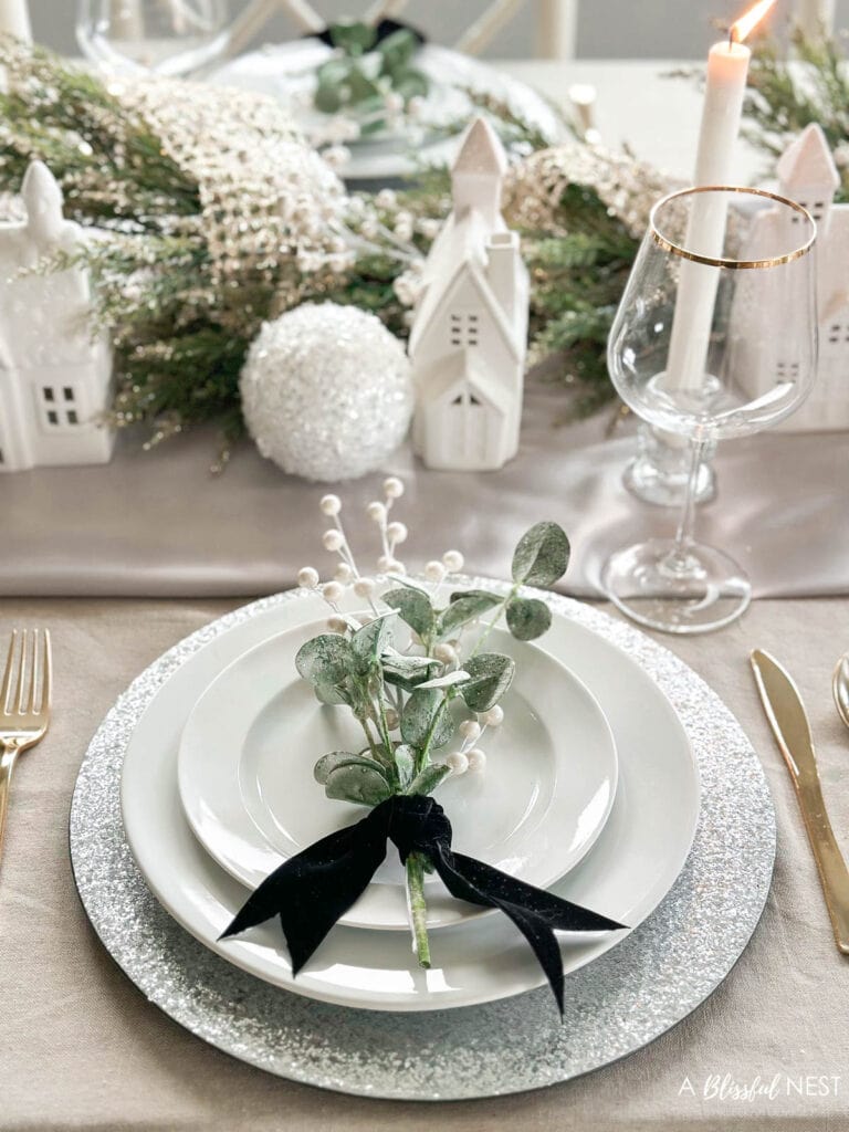Christmas Table Setting With Neutral Accents | A Blissful Nest