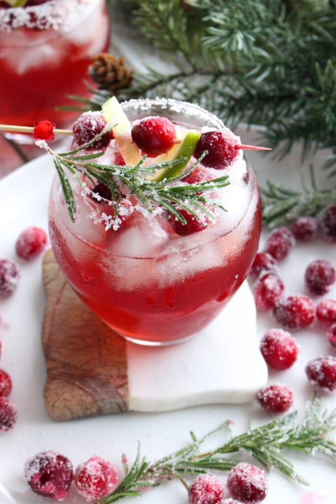 15 Best Holiday Cocktails | A Blissful Nest