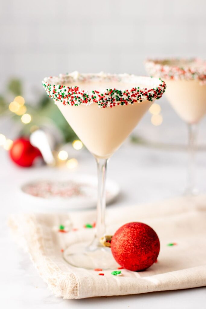 15 Best Holiday Cocktails | A Blissful Nest