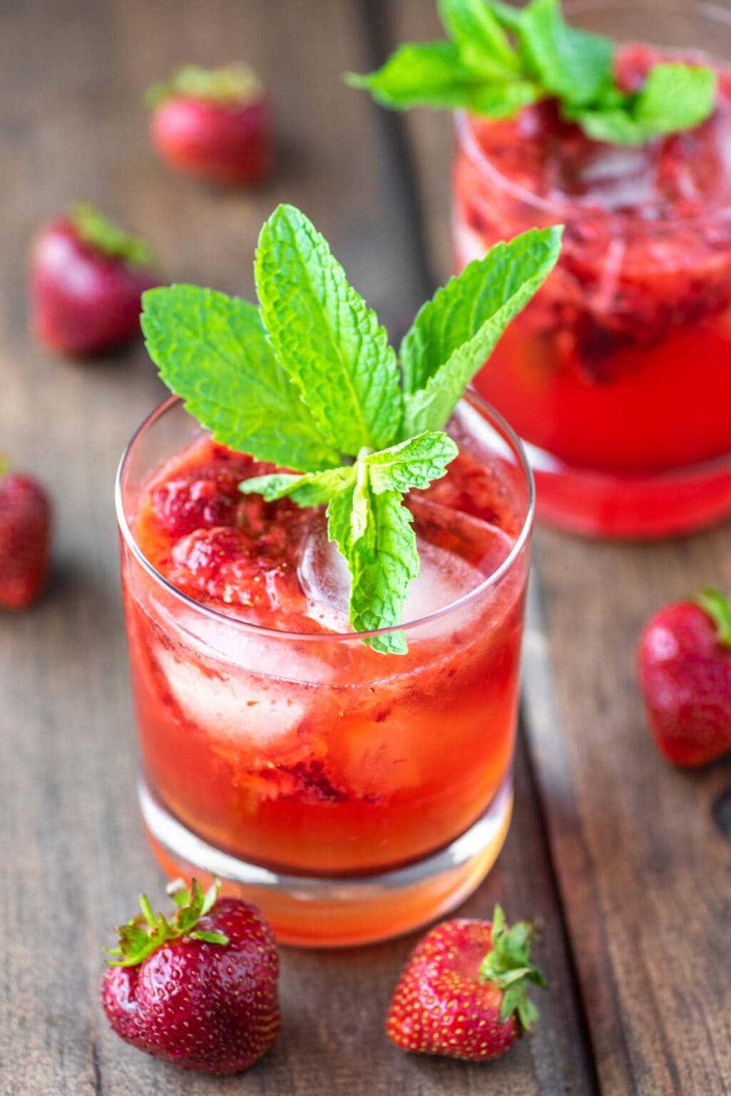 20 Fun Summer Cocktails to Keep You Cool All Season | A Blissful Nest