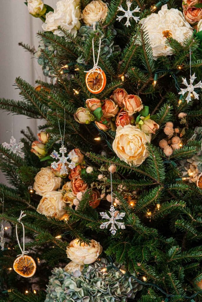 Christmas Tree Design Ideas | A Blissful Nest