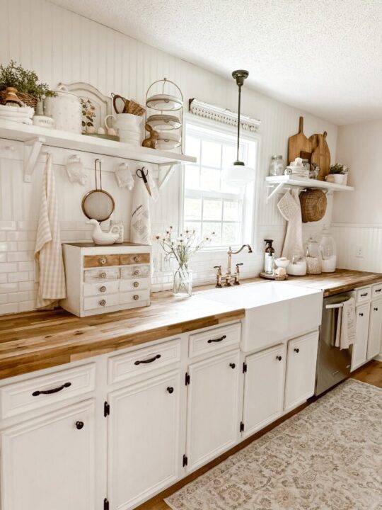 Farmhouse Kitchen Examples | A Blissful Nest