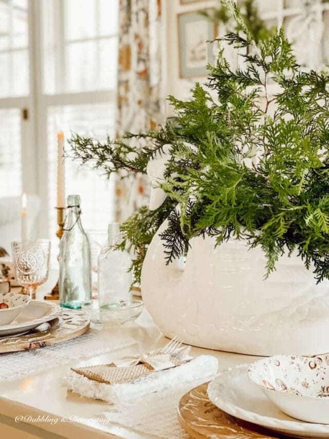 Simple Winter Table Decorations | A Blissful Nest