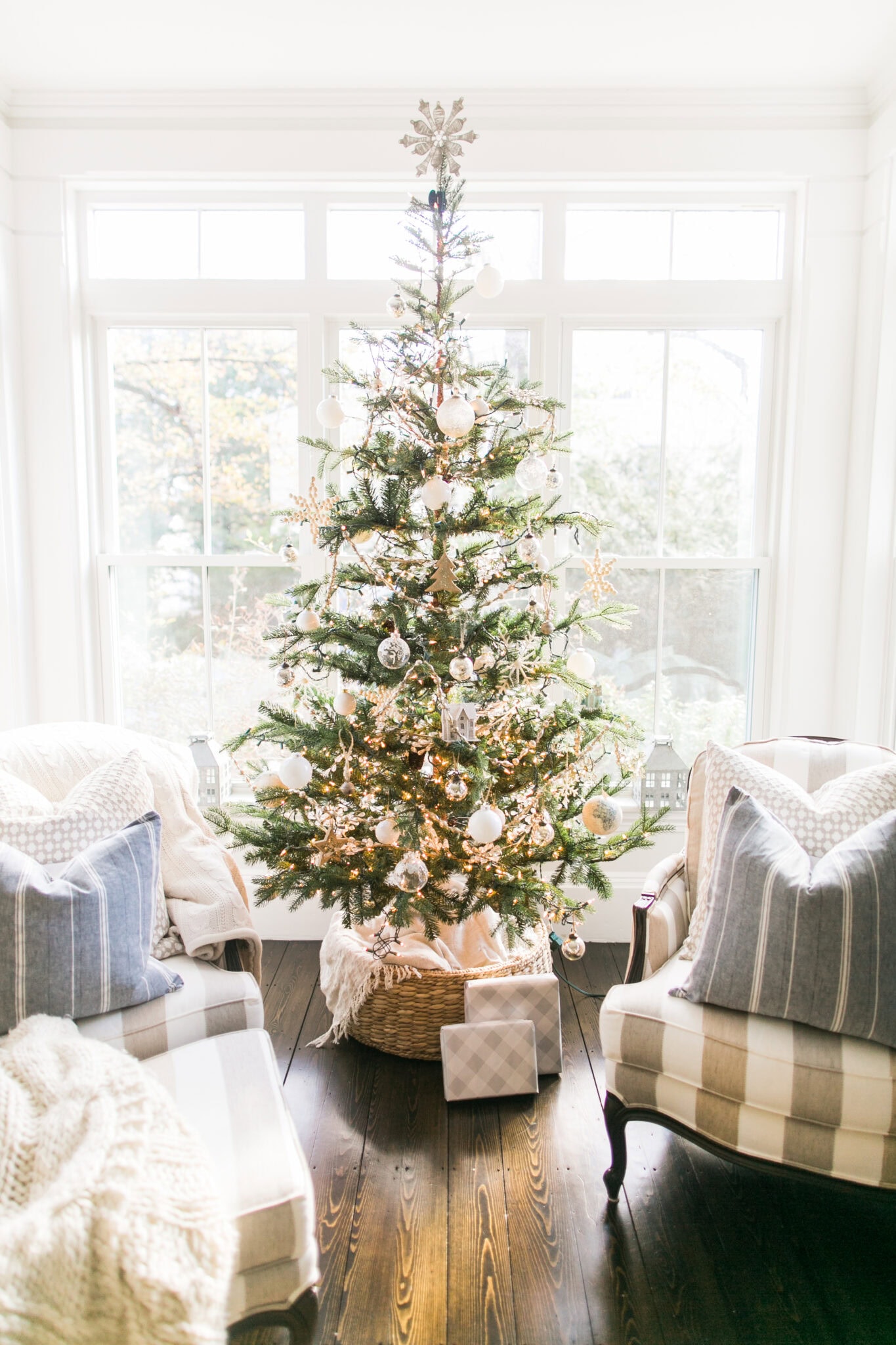 Christmas Tree Decor Inspiration | A Blissful Nest