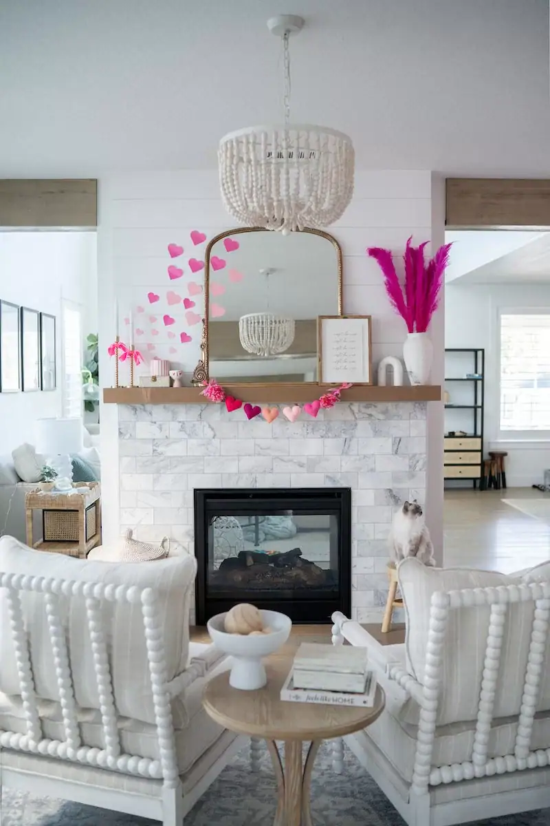 Modern Valentines Day Decor | A Blissful Nest